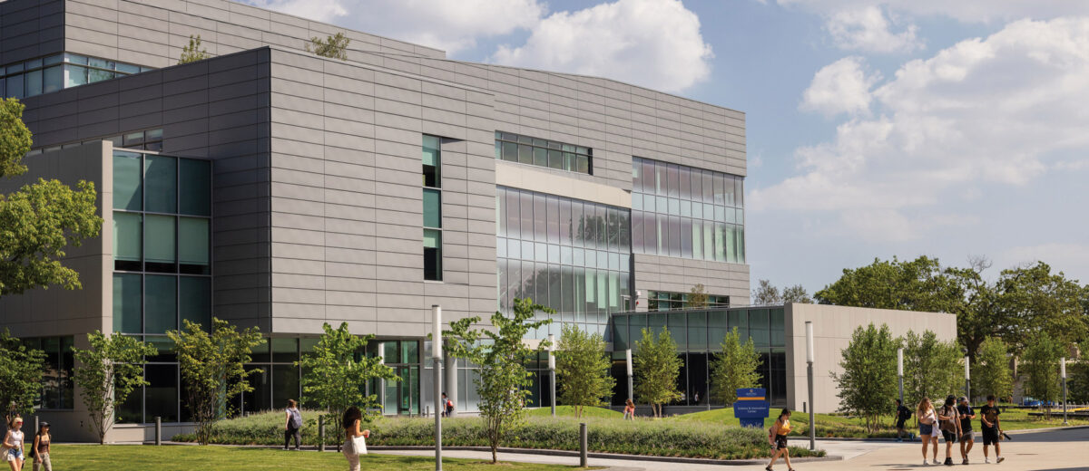 Hofstra University Science and Innovation Center - HLW