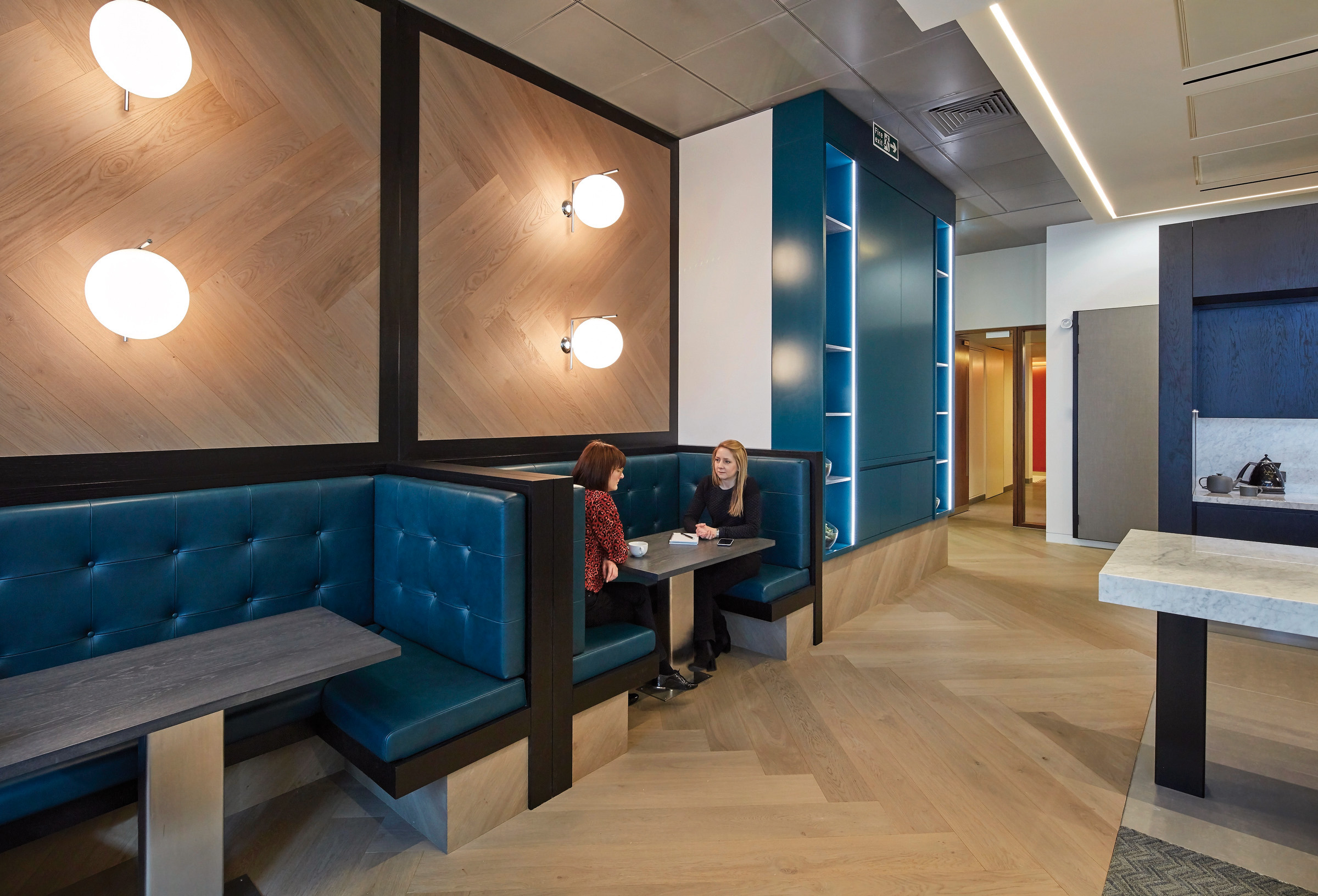 Financial Services Firm London - HLW